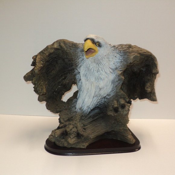 Accents | American Bald Eagle Figurine Statue Resin 1 High Realistic ...